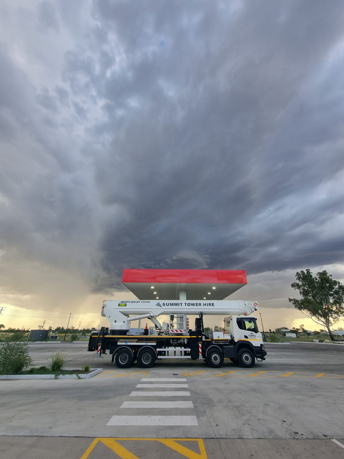 Why Choose Us - Summit Tower Hire